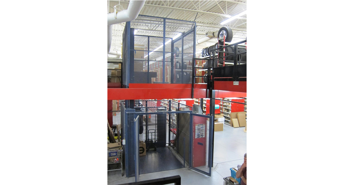 PFlow Industries: D Series Hydraulic Vertical Lift For Commercial ...